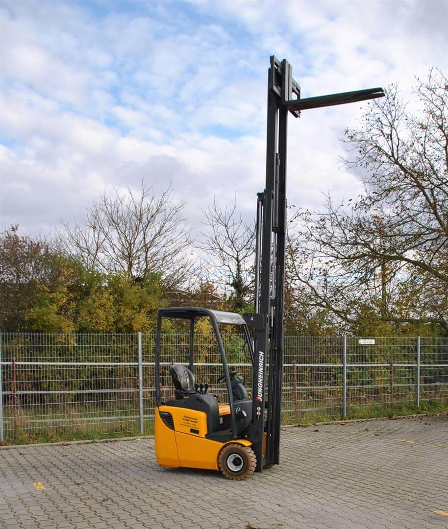 FSE10 Frontstapler Elektro - Wendel Arbeitsbühnen